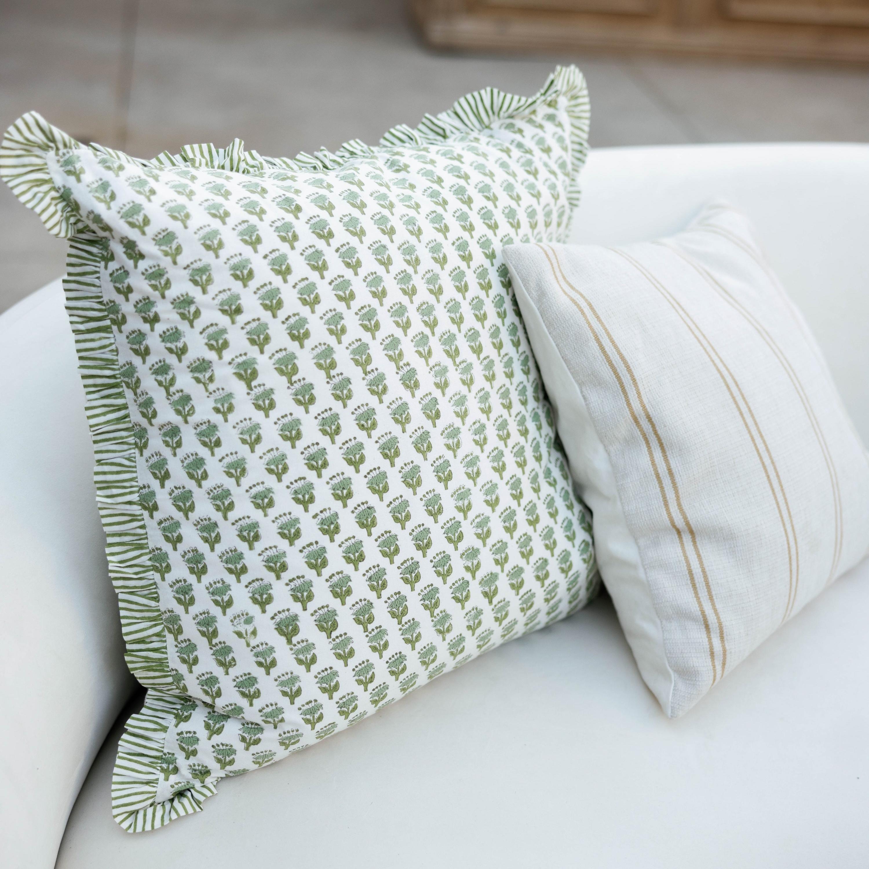 Pillows | Pillow Rentals for Event Lounges | Accent & Decorative ...